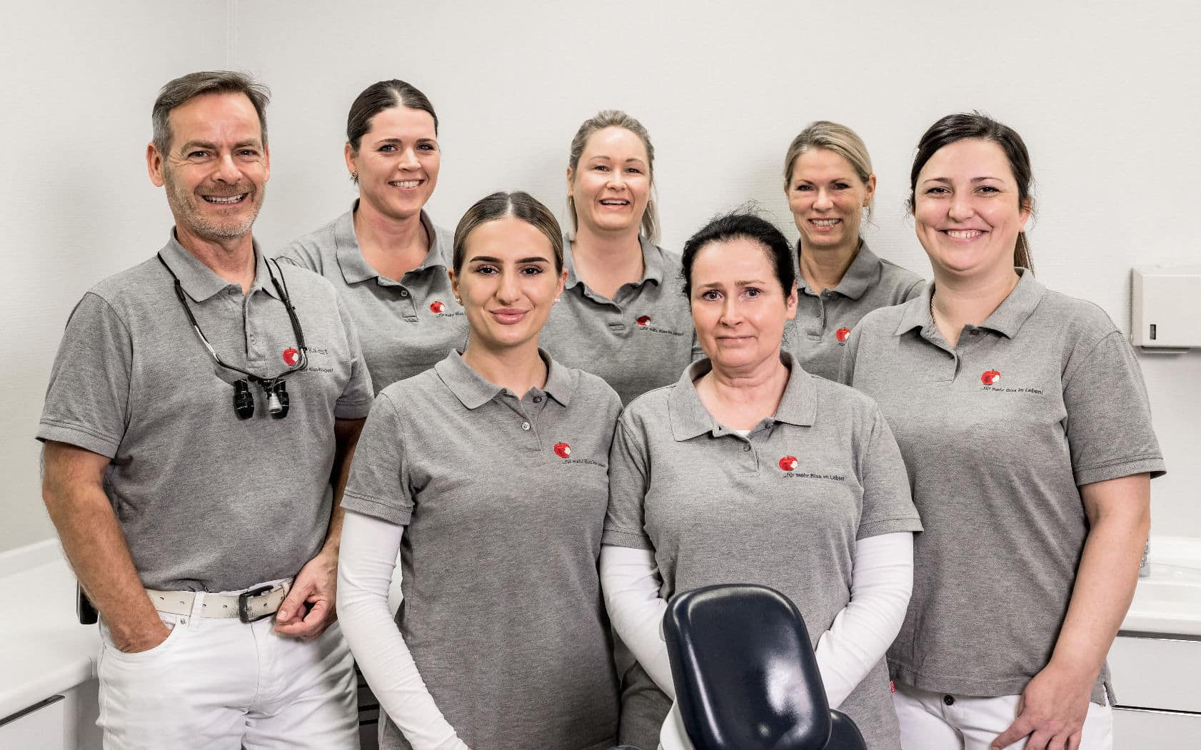 Die Praxis - Über unsere Zahnarztpraxis - Die Praxis von Dr.Rust in Wees